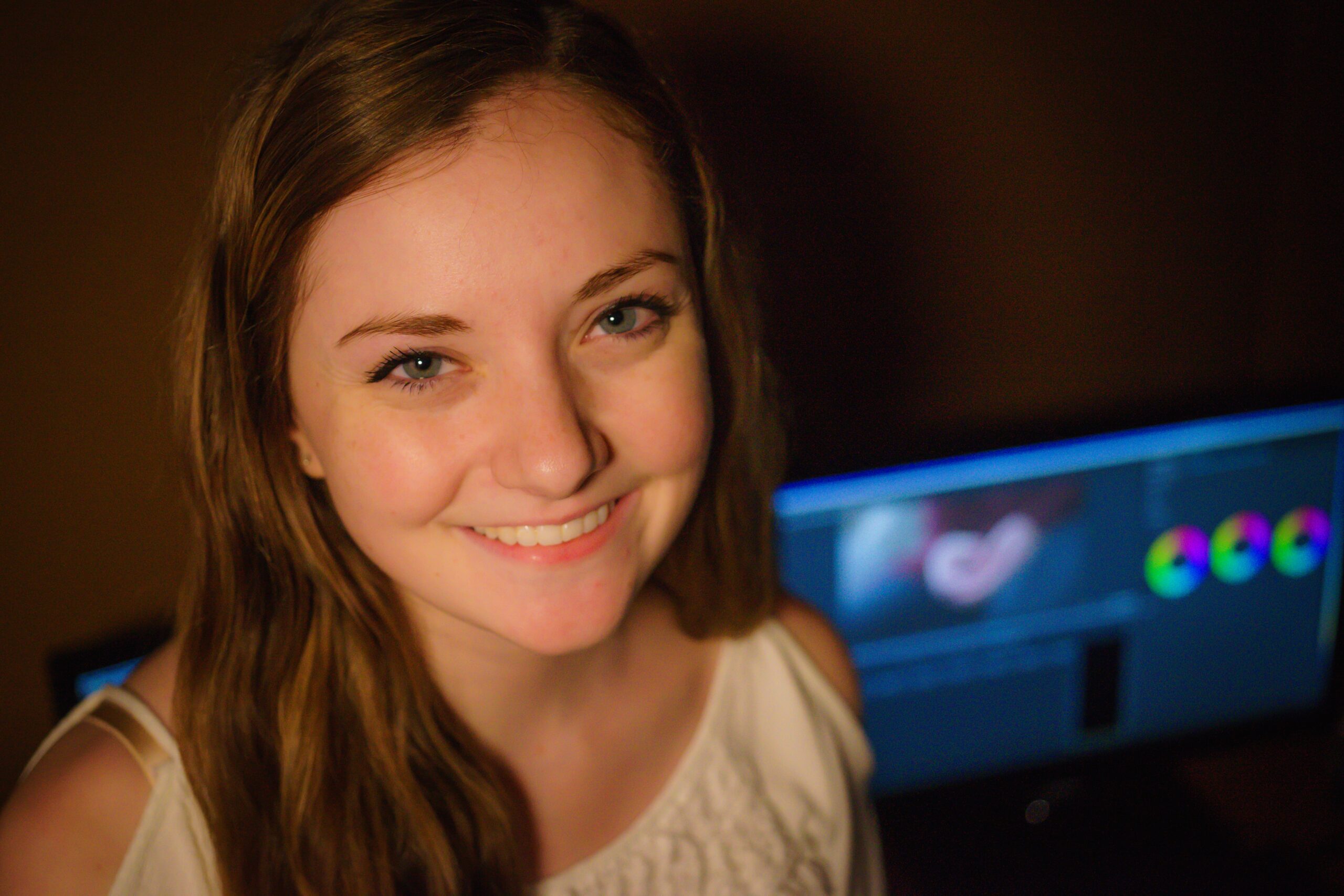 Marketing intern hired at Apple Box studios for multiple advertising work